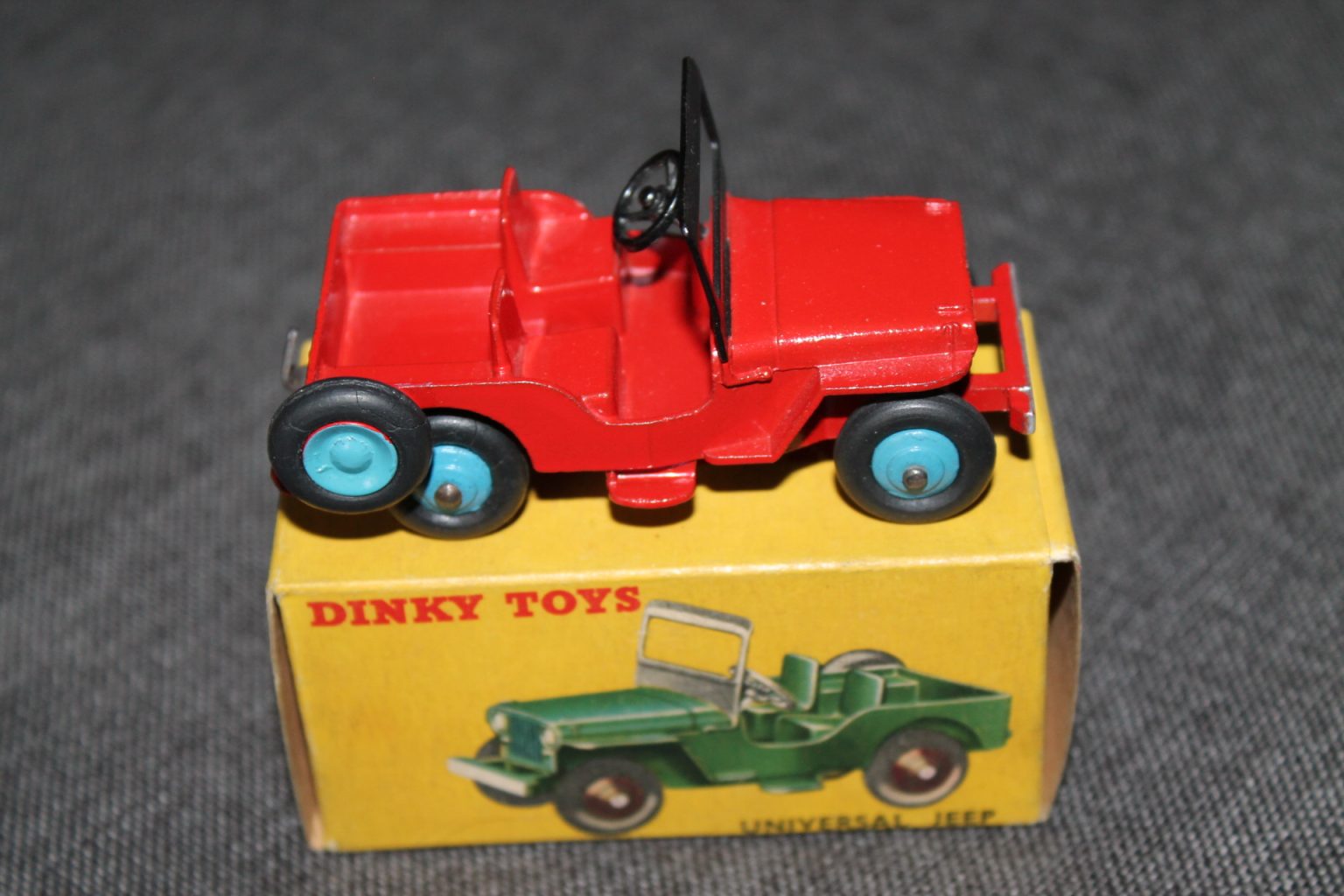 Dinky 25Y/405 Universal Jeep | red | Almost Mint