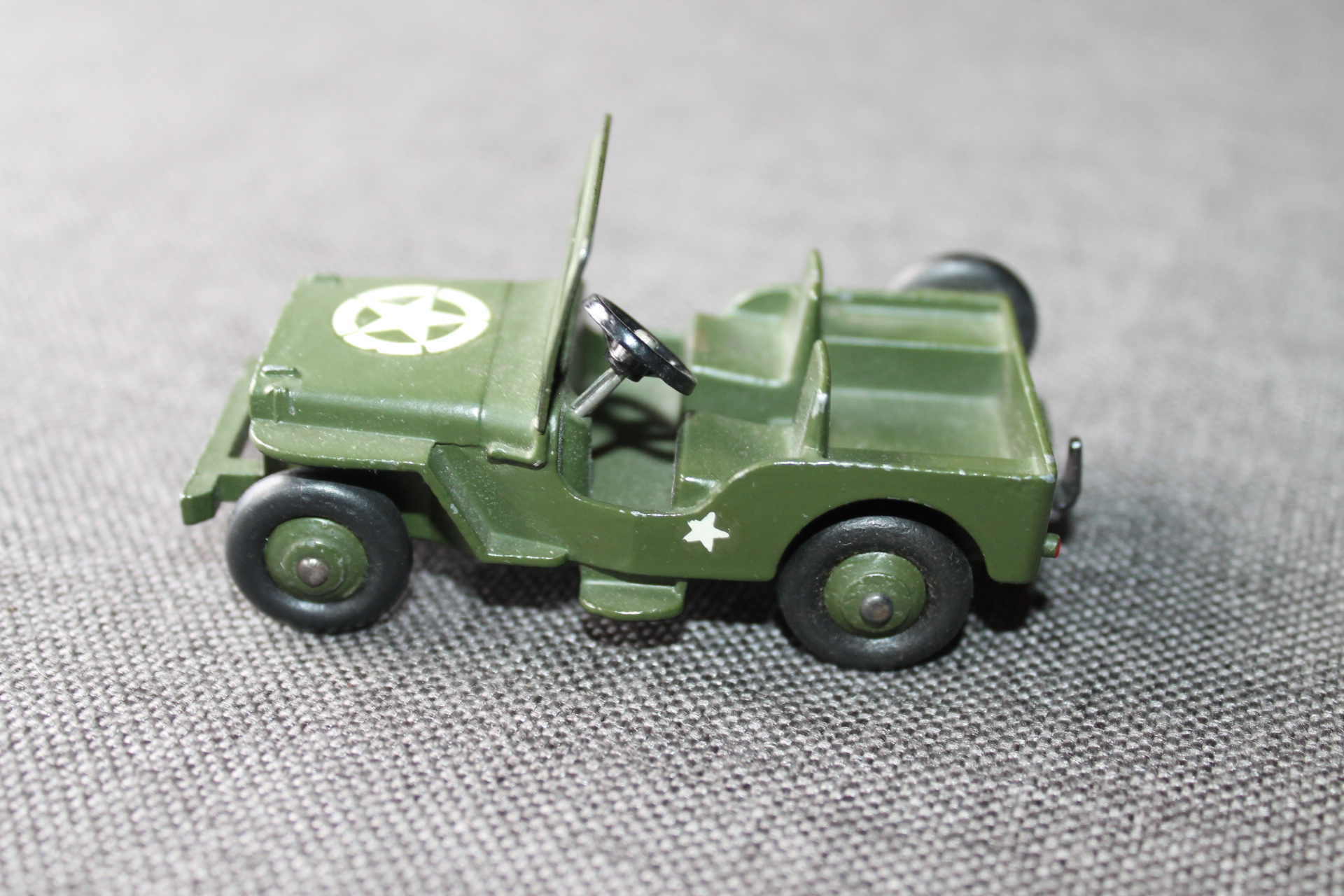Dinky 669 U.S. Military Jeep | Very Nearly Mint | Dutch