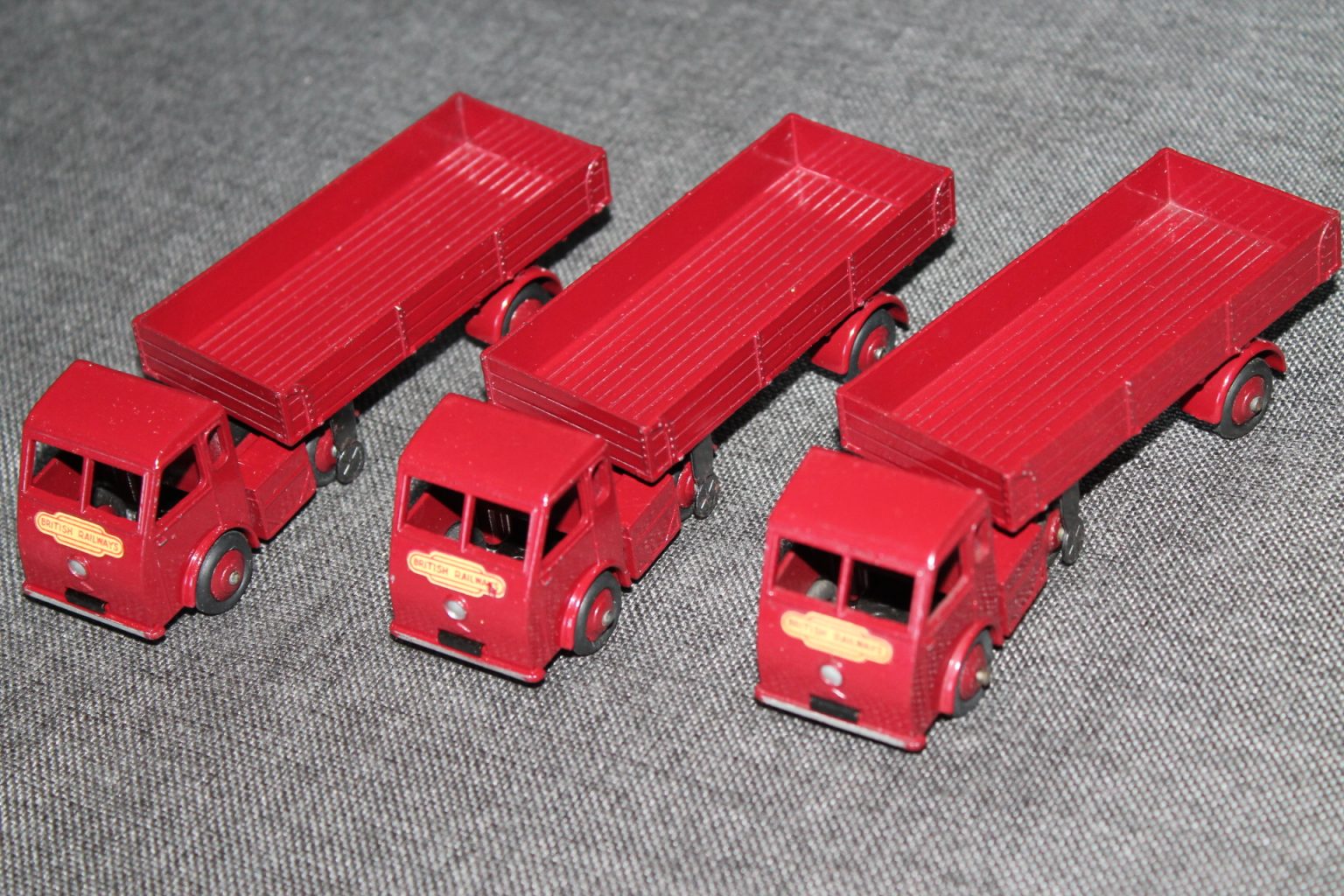Dinky 030W Full Trade Box x 3 'British Railways Hindle Smart