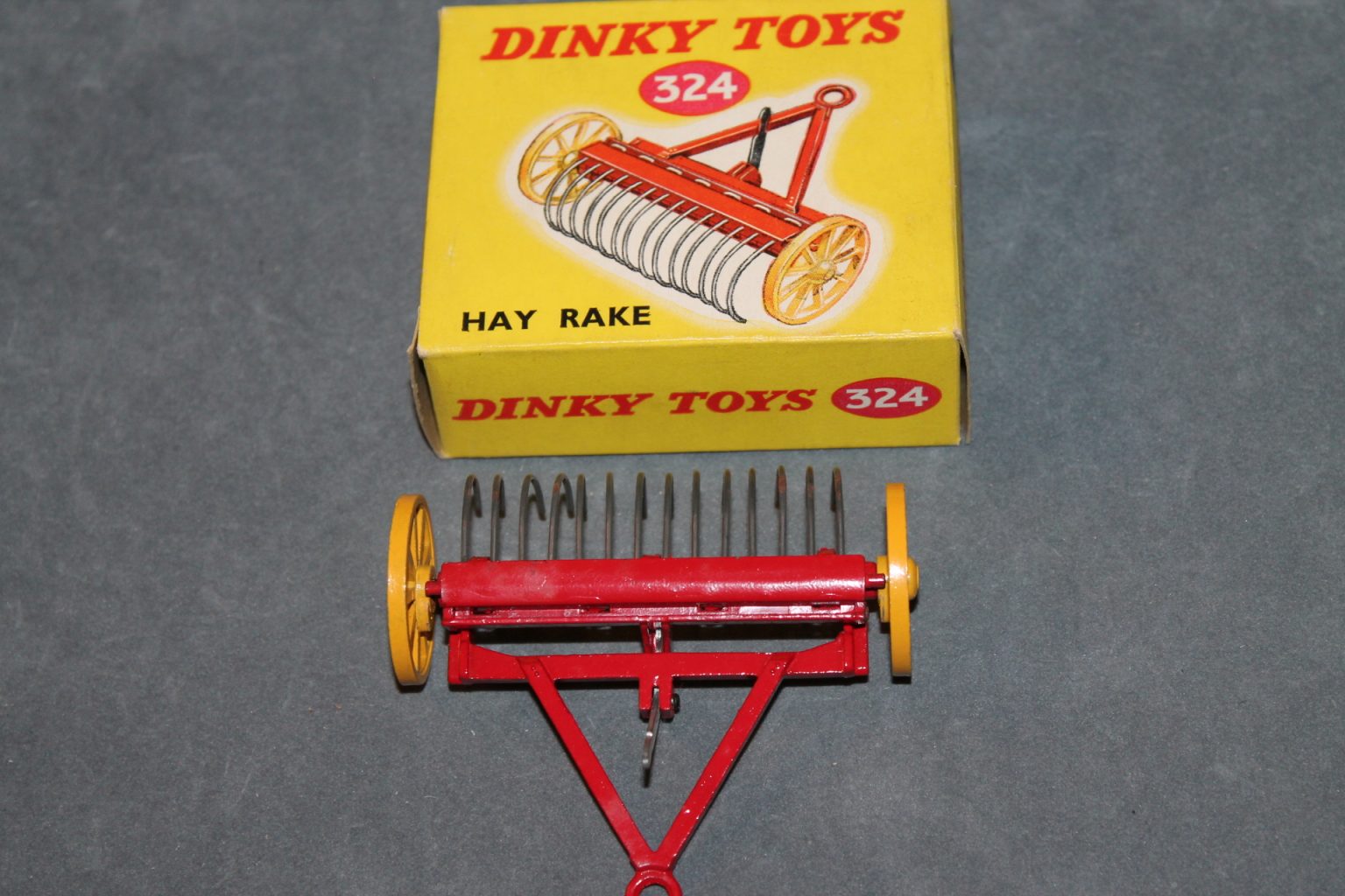 Dinky 324 Hay Rake