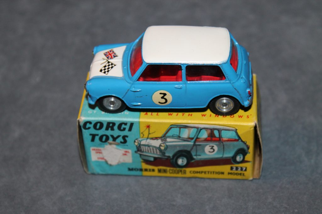 Corgi Toys 227 Morris Mini Cooper Competition model - Diecast