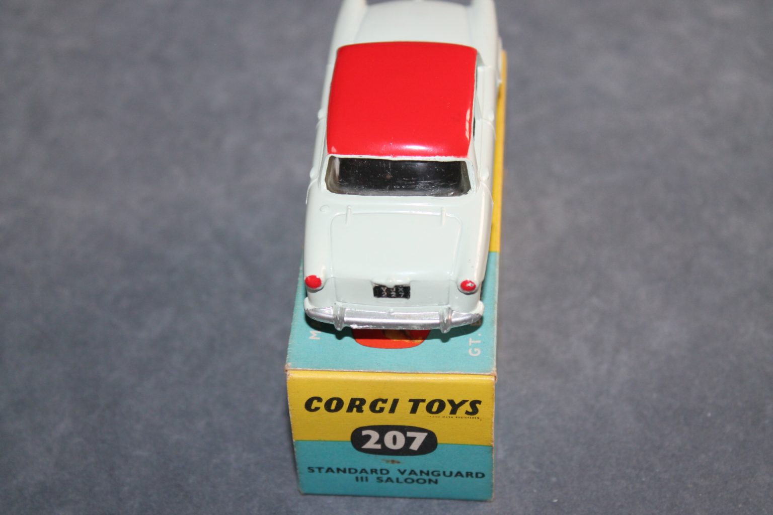 Corgi 207 Standard Vanguard 111 | Mint