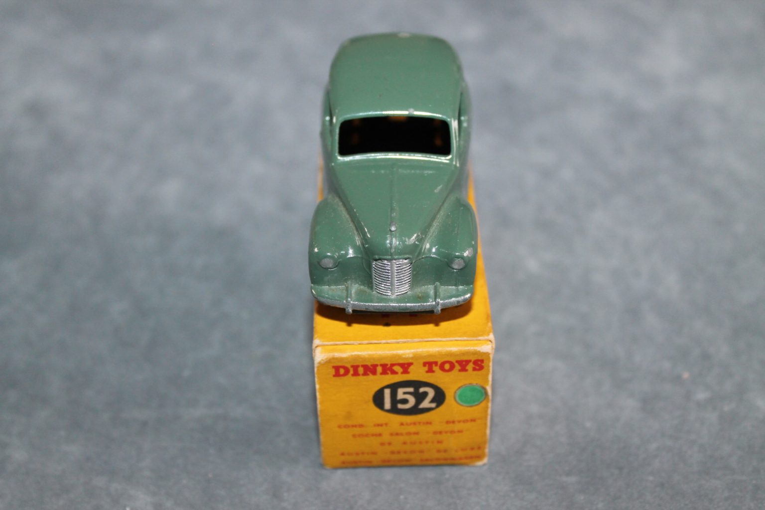 Dinky Toys 152 Austin Devon - Diecast