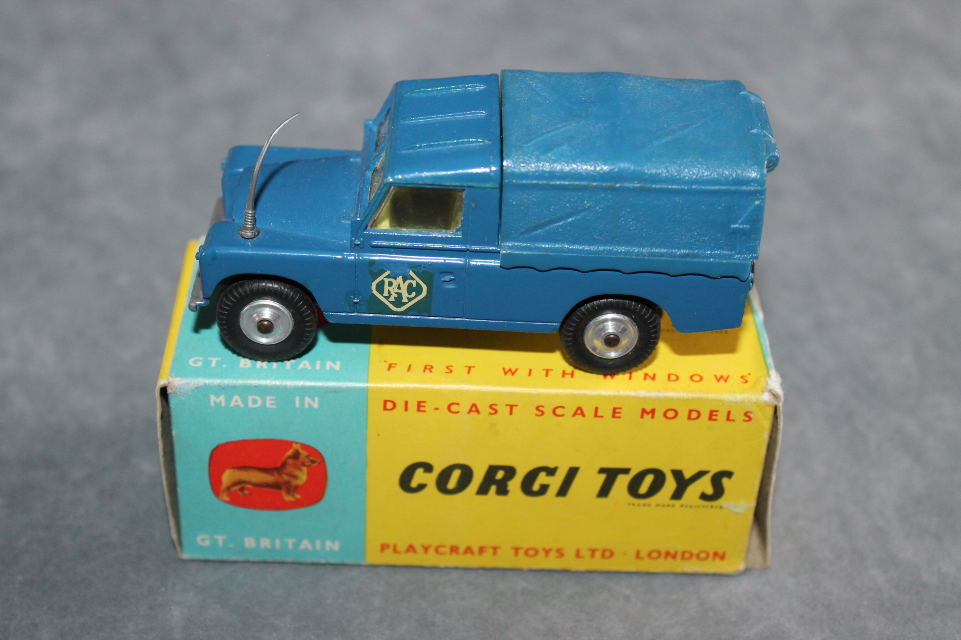 Corgi Toys 416S Land Rover RAC - Diecast
