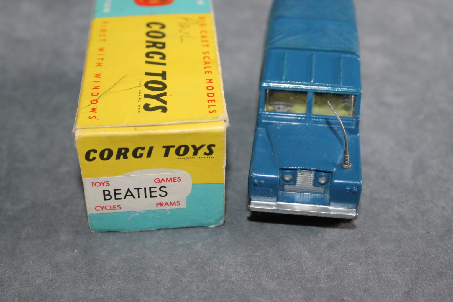 Corgi Toys 416S Land Rover RAC - Diecast