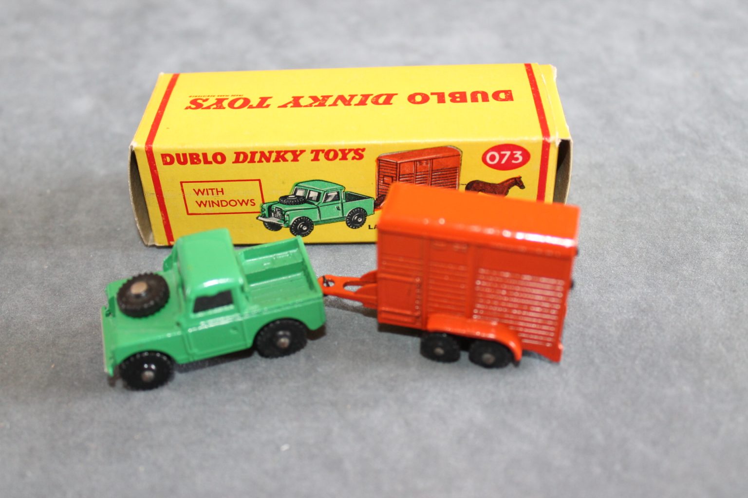 Dublo Dinky 073 Land-Rover & Horse Trailer - Diecast