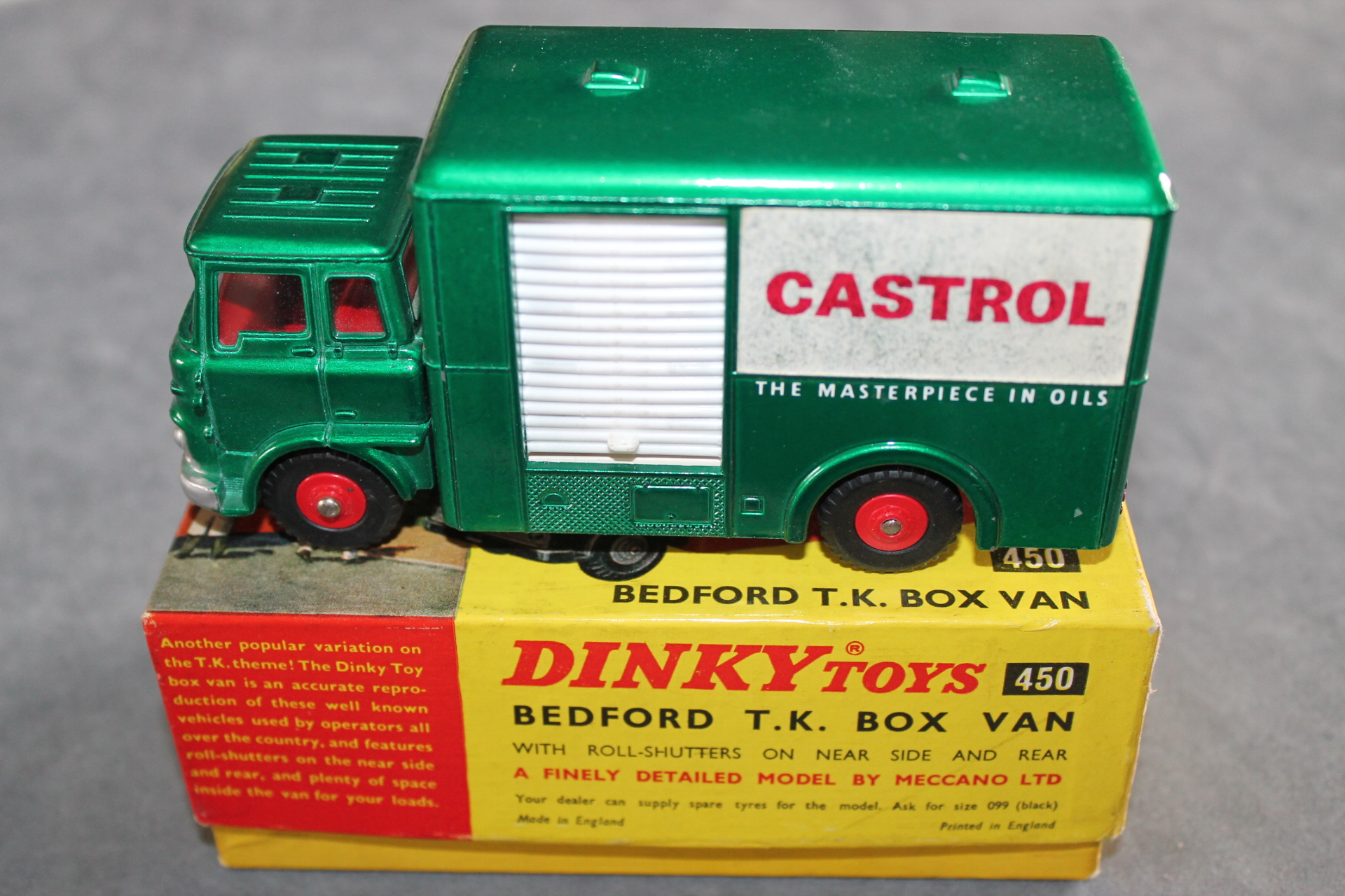 Dinky Toys 450 Bedford T.K. Box Castrol Van - Diecast