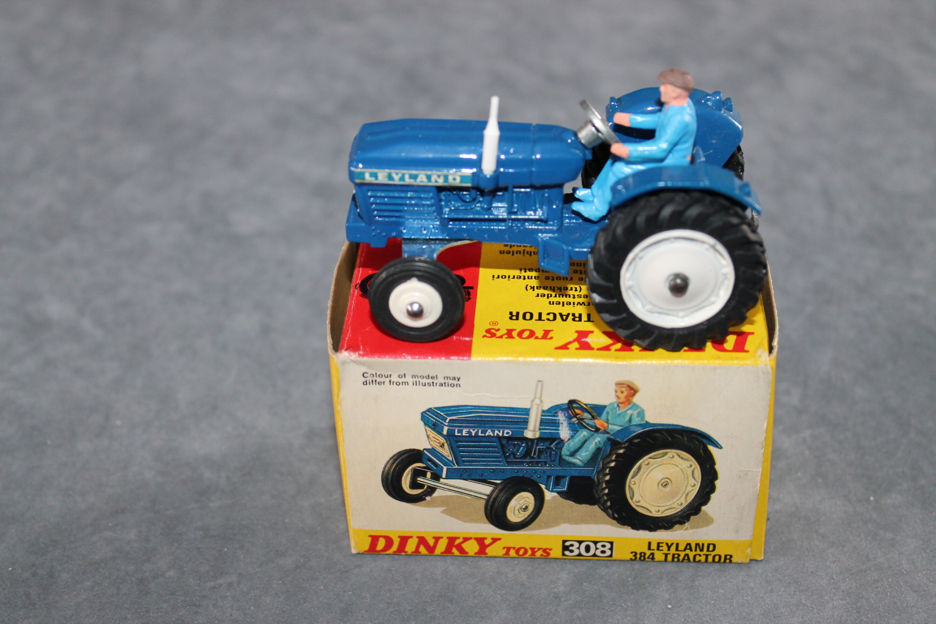 Dinky 308 Leyland 384 Tractor | deep blue | Mint