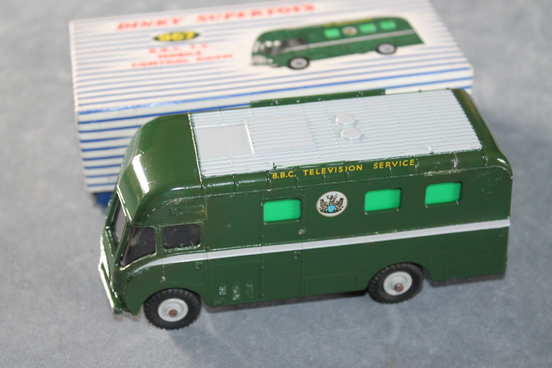 Dinky 967 B.B.C. Mobile Control Room | dark green