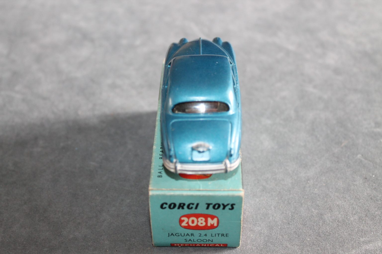 Corgi 208M Jaguar 2.4 litre Saloon | metallic blue