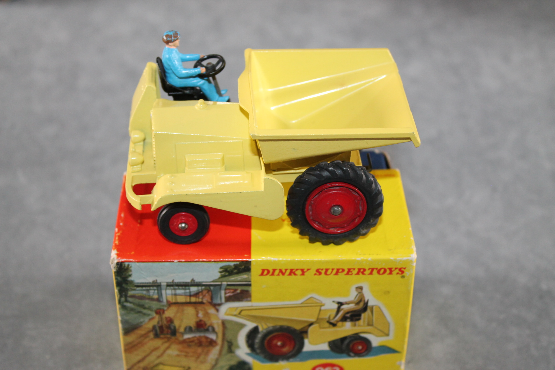Dinky 962 Muir Hill Dumper Truck | Almost Mint