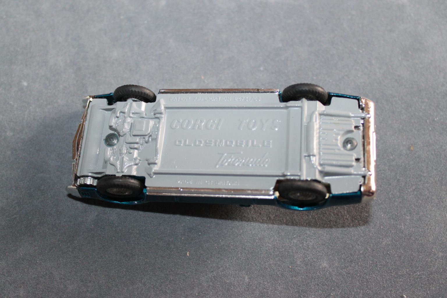 Corgi Toys 264 Oldsmobile Tornado - Diecast