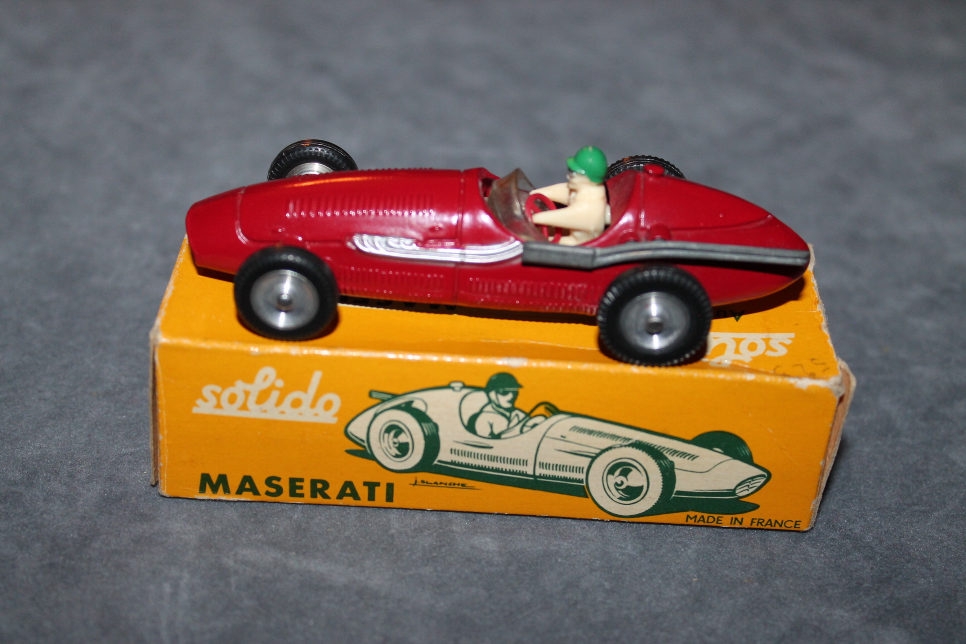 Solido Toys 102 Maserati 250 Racing Car Red - Diecast