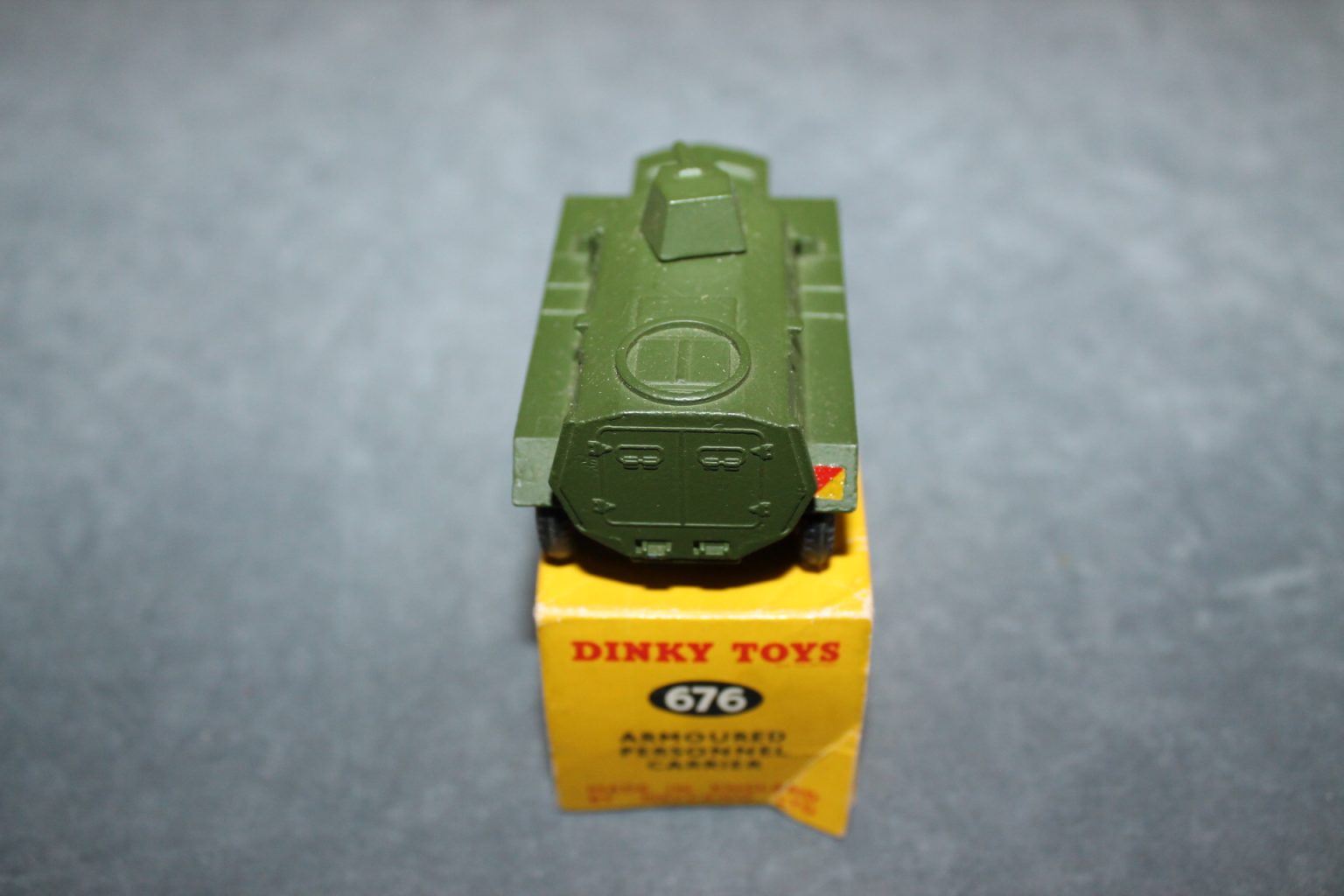 Dinky Toys 676 Armoured Personnel Carrier - Diecast