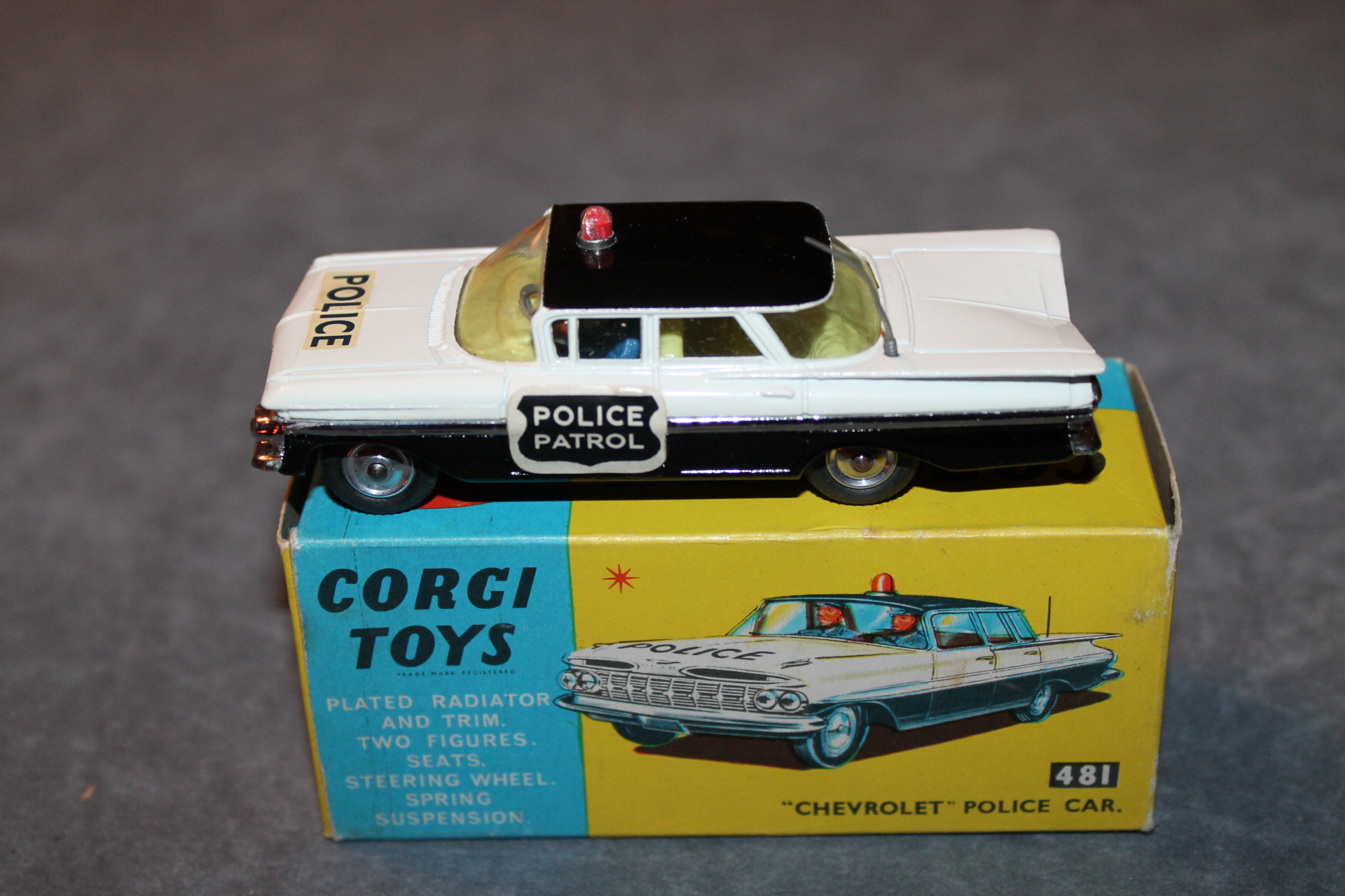 Corgi 481 Chevrolet Police Car | Almost Mint | Lincoln