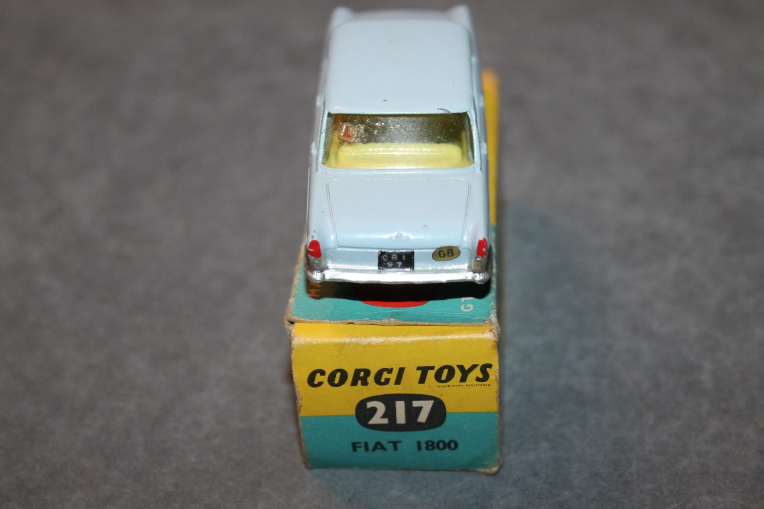 Corgi Tous 217 Fiat 1800 - Diecast