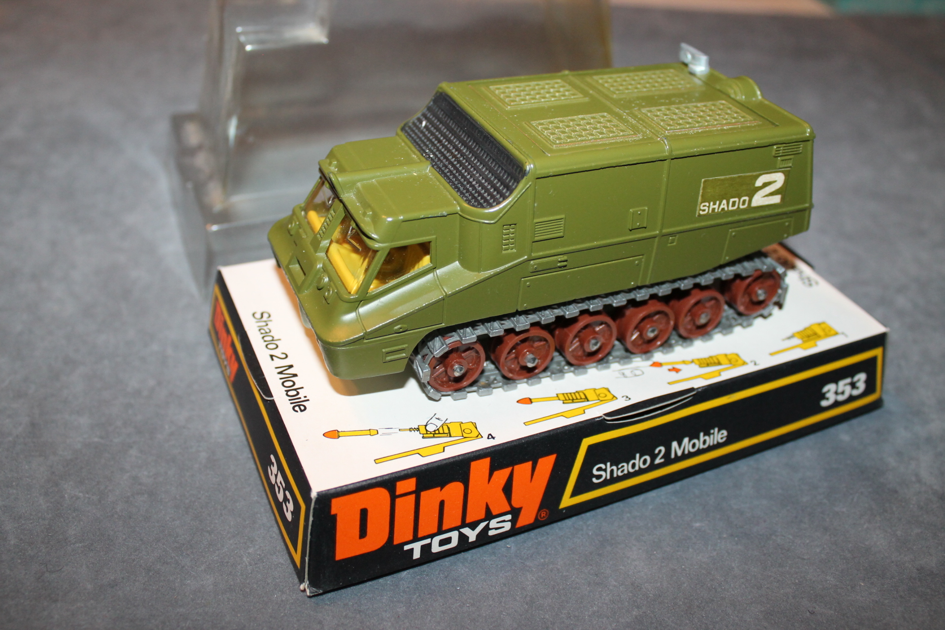 Dinky Toys 353 Shado 2 Mobile - Diecast