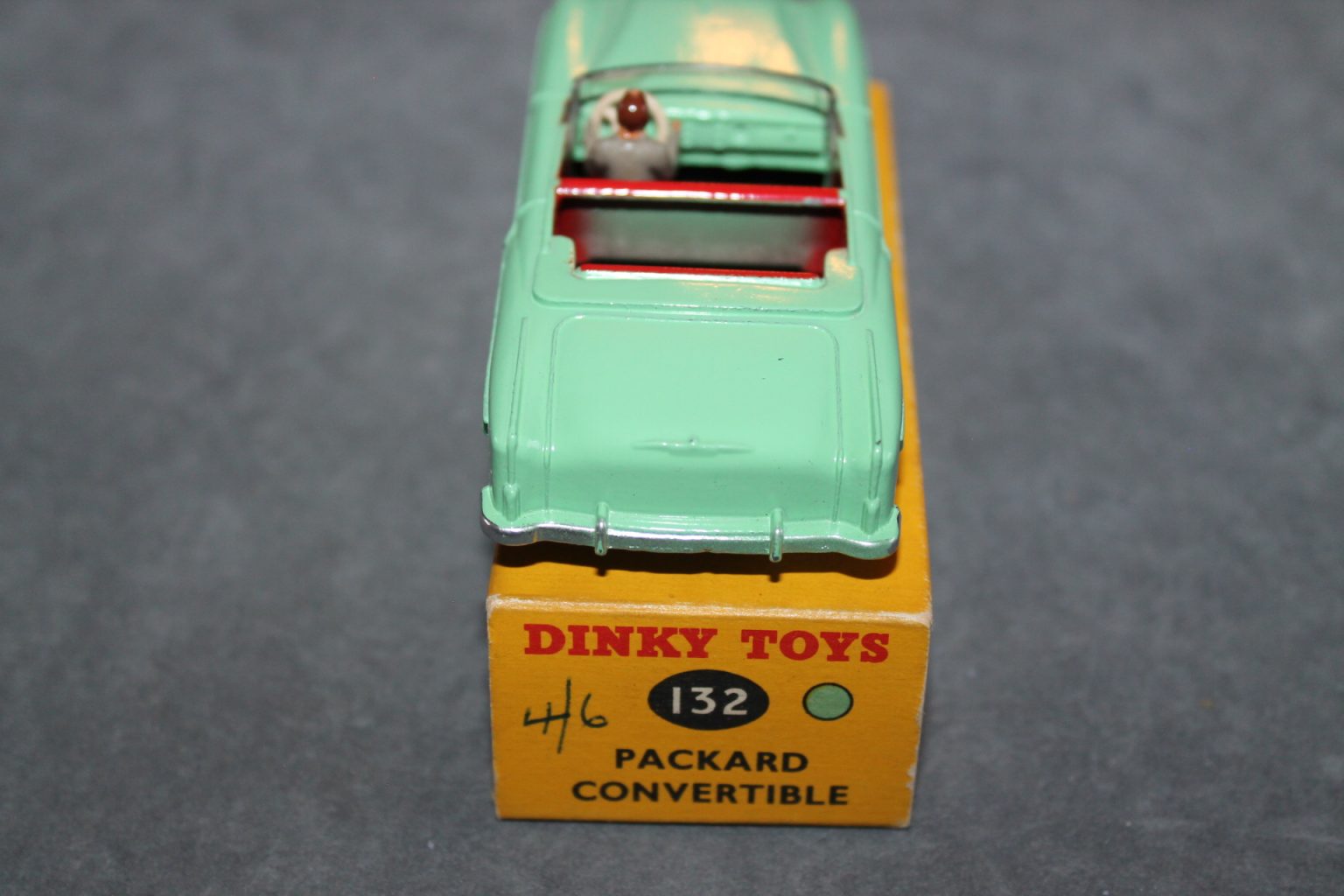 Dinky Toys 132 Packard Convertible - Diecast
