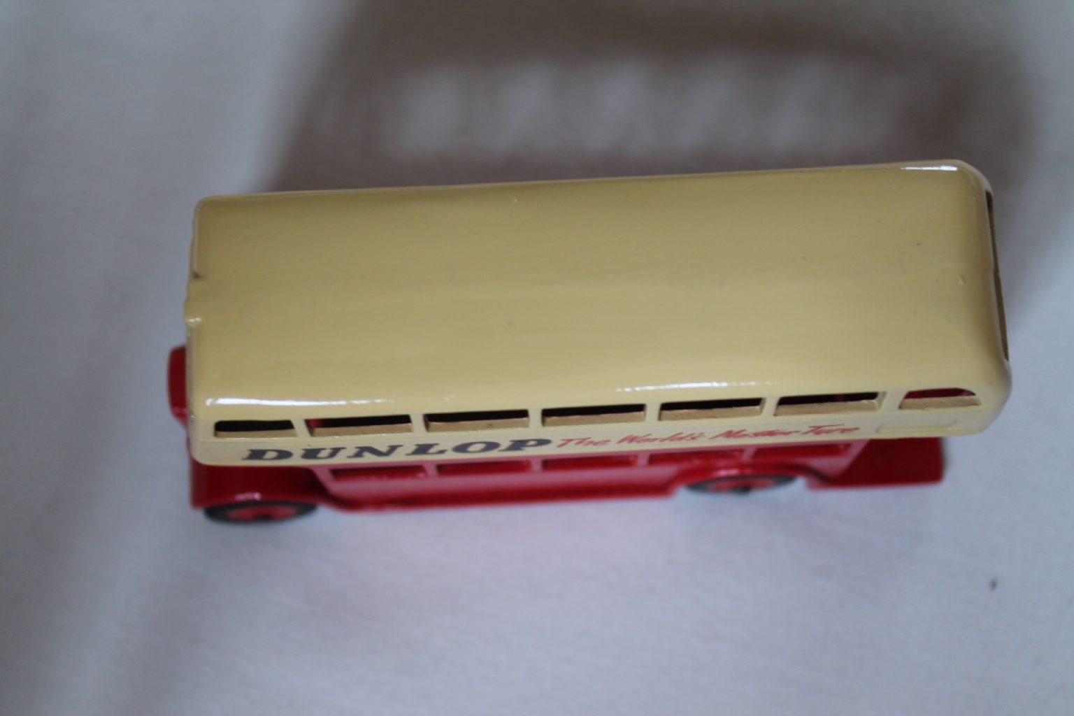 Dinky Toys 290 Double Decker Bus - Diecast