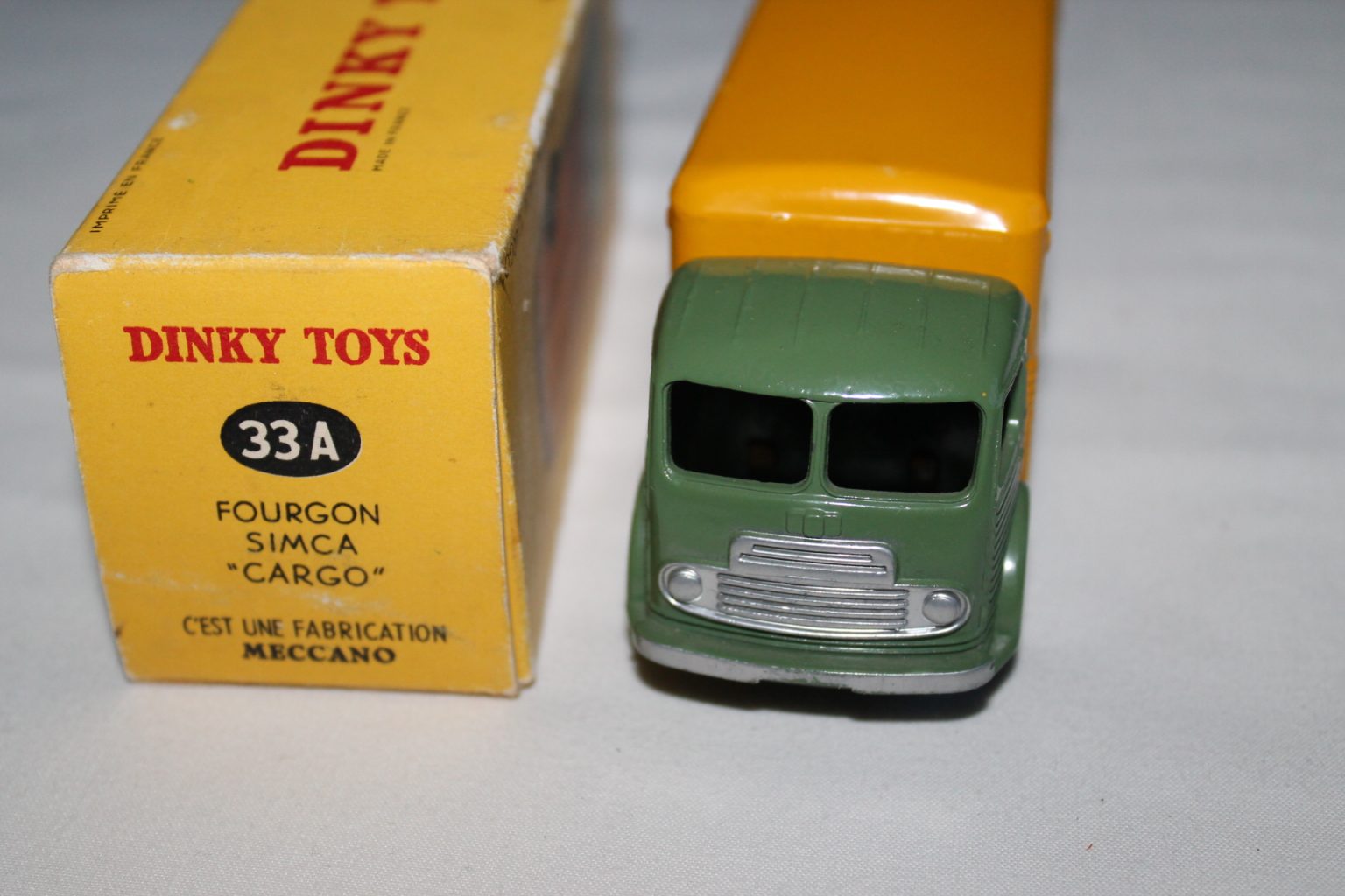 French Dinky 33A Simca Cargo Van - Diecast