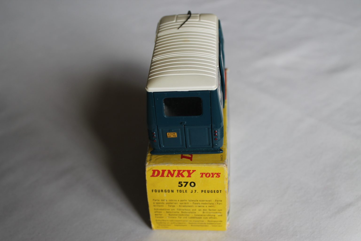 Dinky 570 Peugeot 17 Taxi Van 'Allo Fret' | Almost Mint