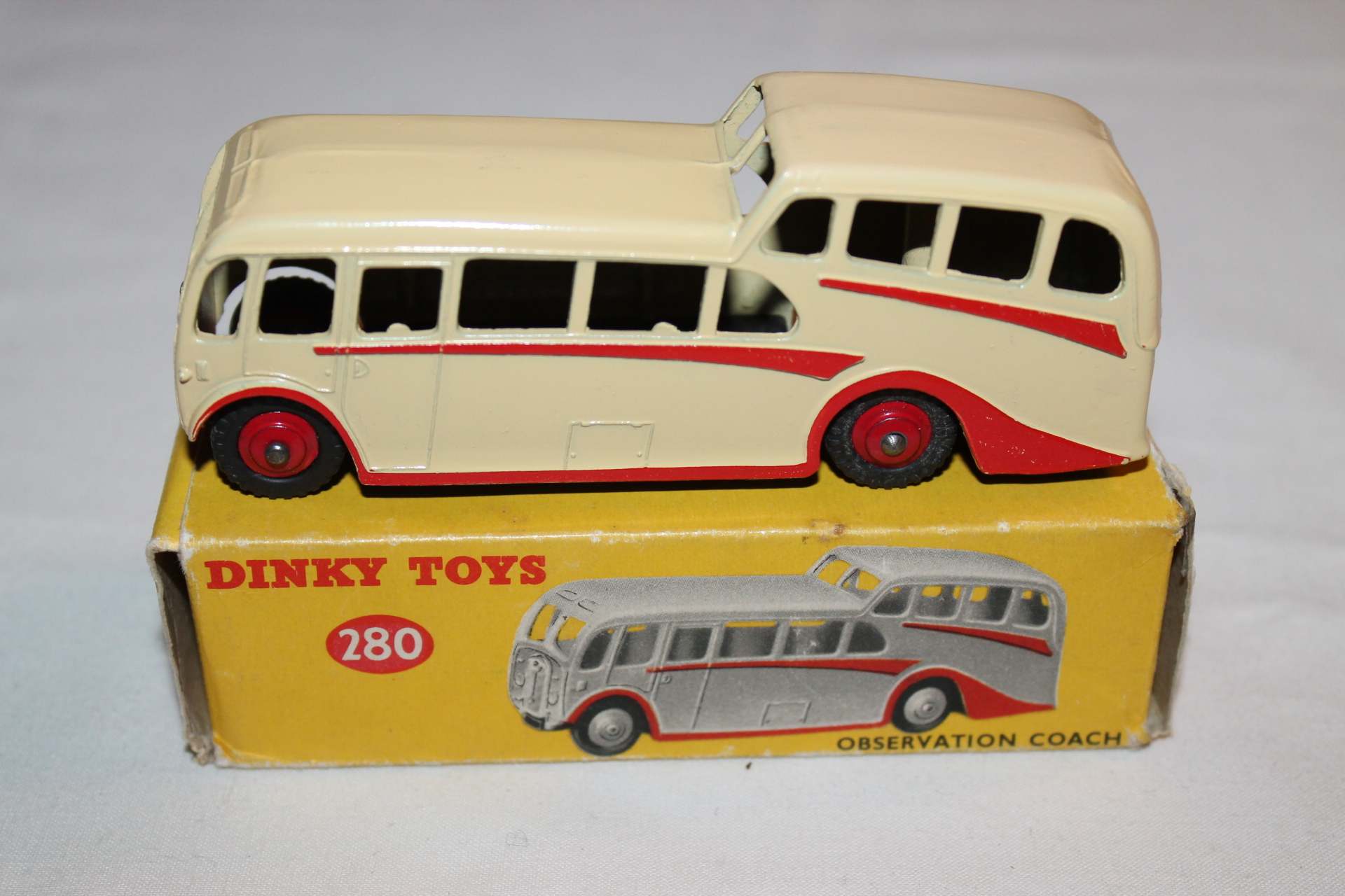280 Dinky Toys Observation Coach - Diecast