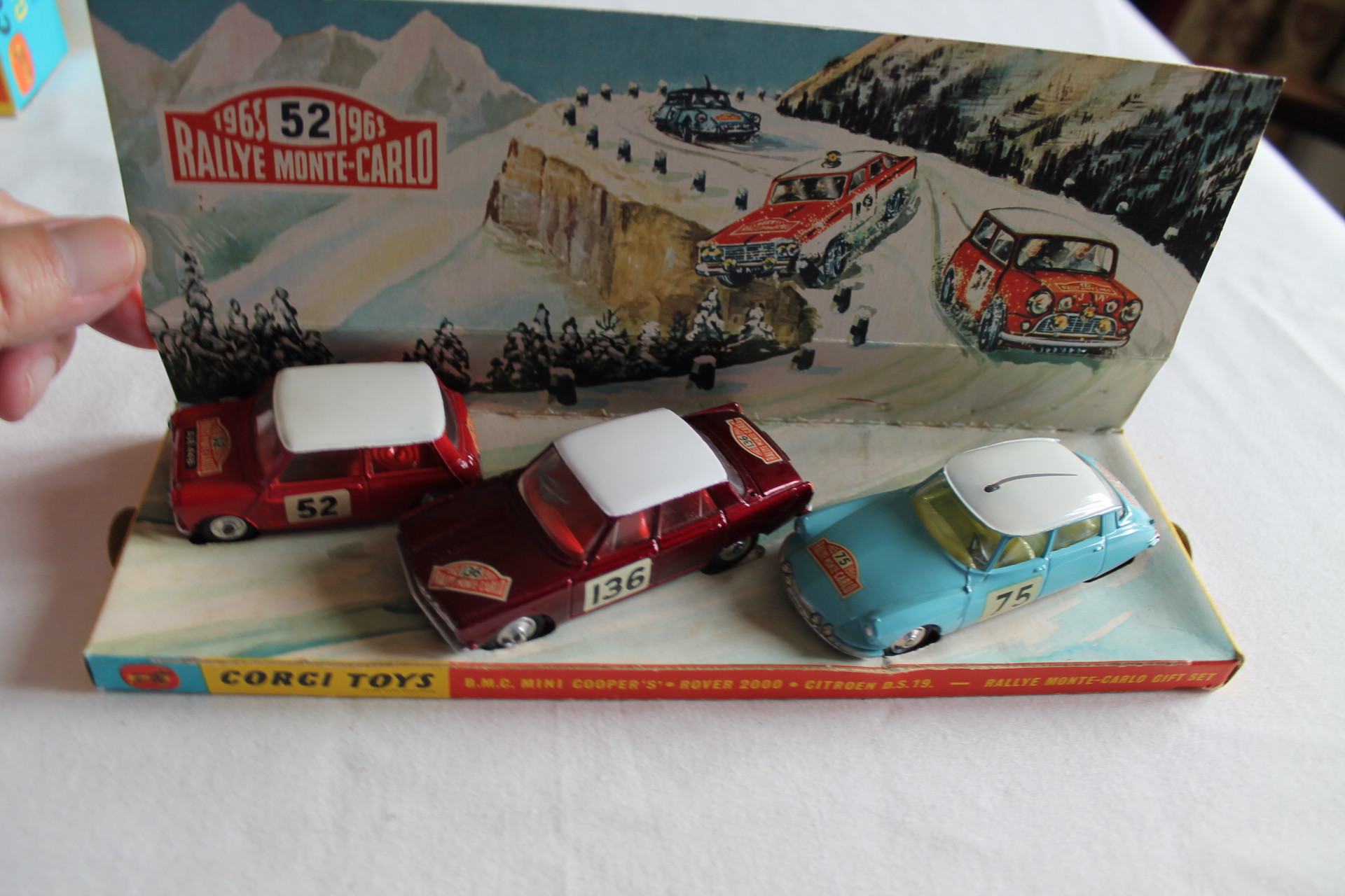 Corgi Gift Set 38 Monte Carlo Rallye - Diecast