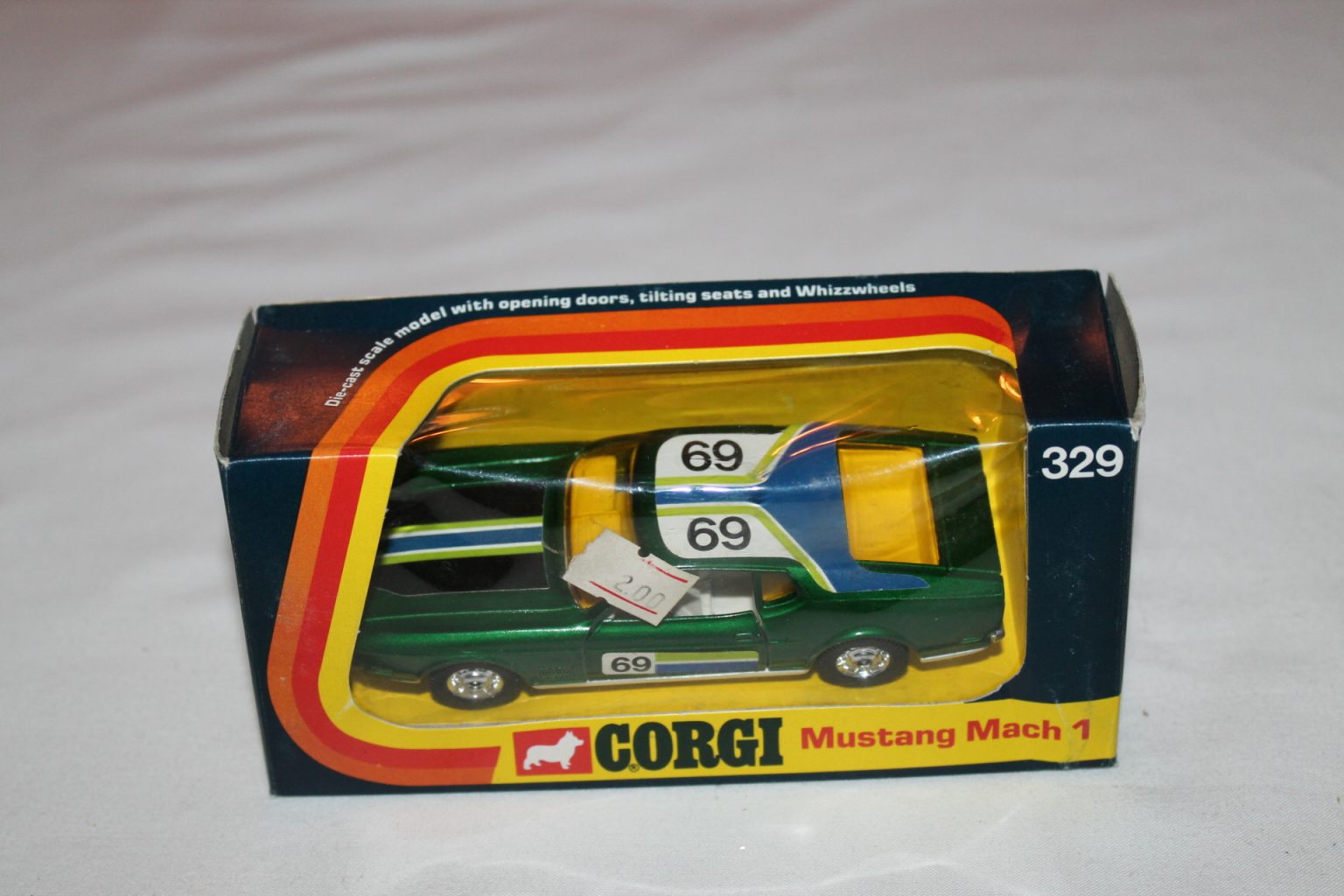 Corgi Toys 329 Mustang Mach 1 - Diecast