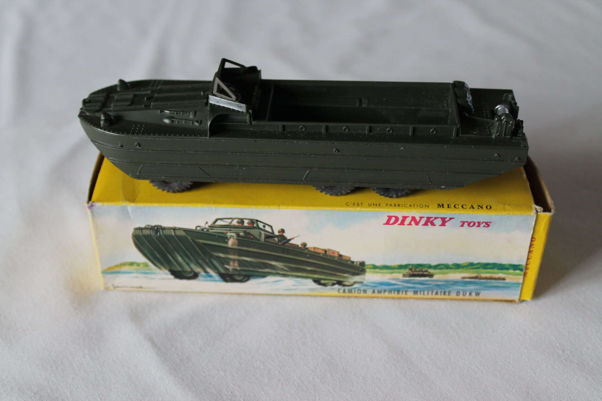 Dinky 825 DUKW Amphibian | Mint | Sold
