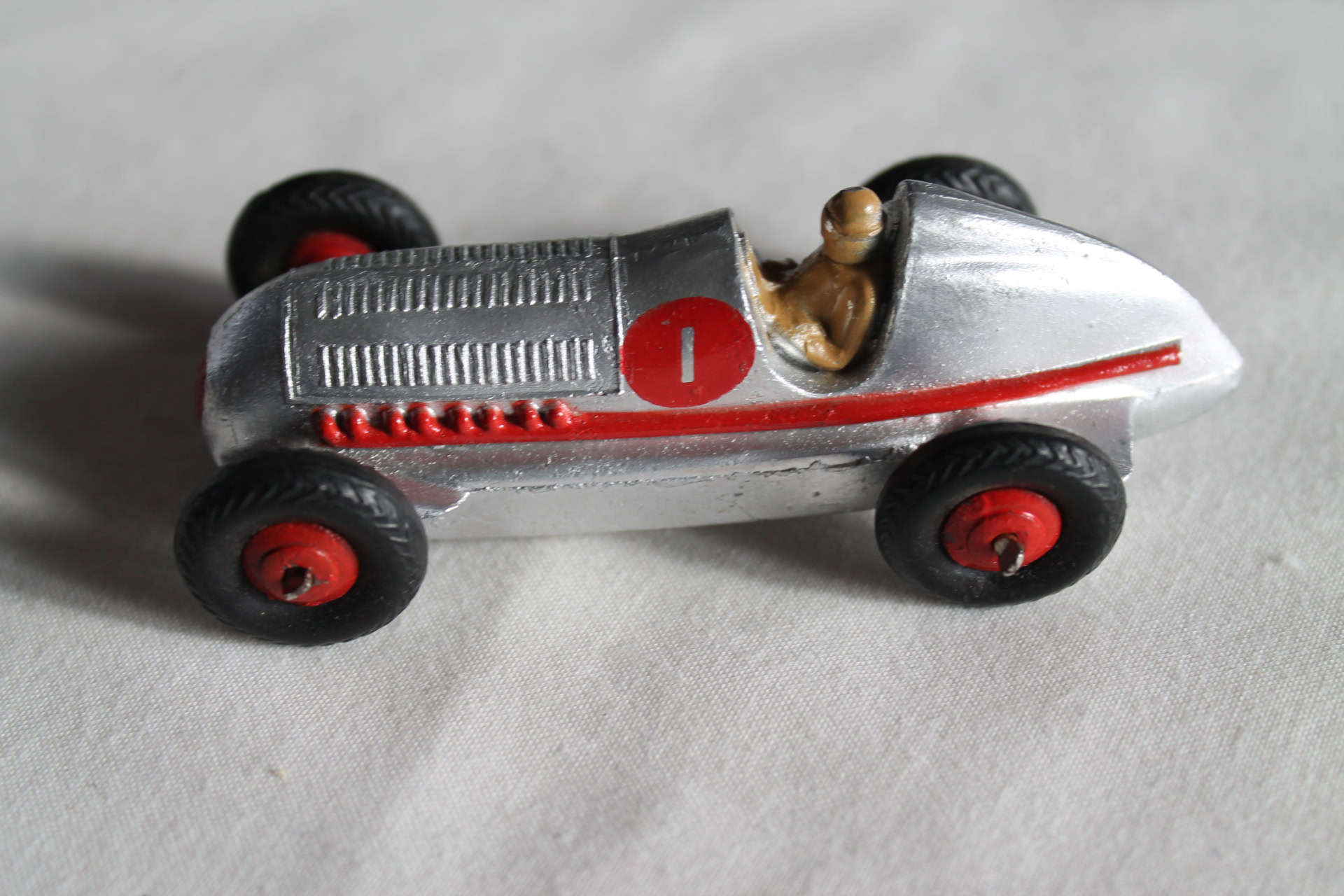 Dinky Toys 23C Mercedes Benz Racing Car - Diecast