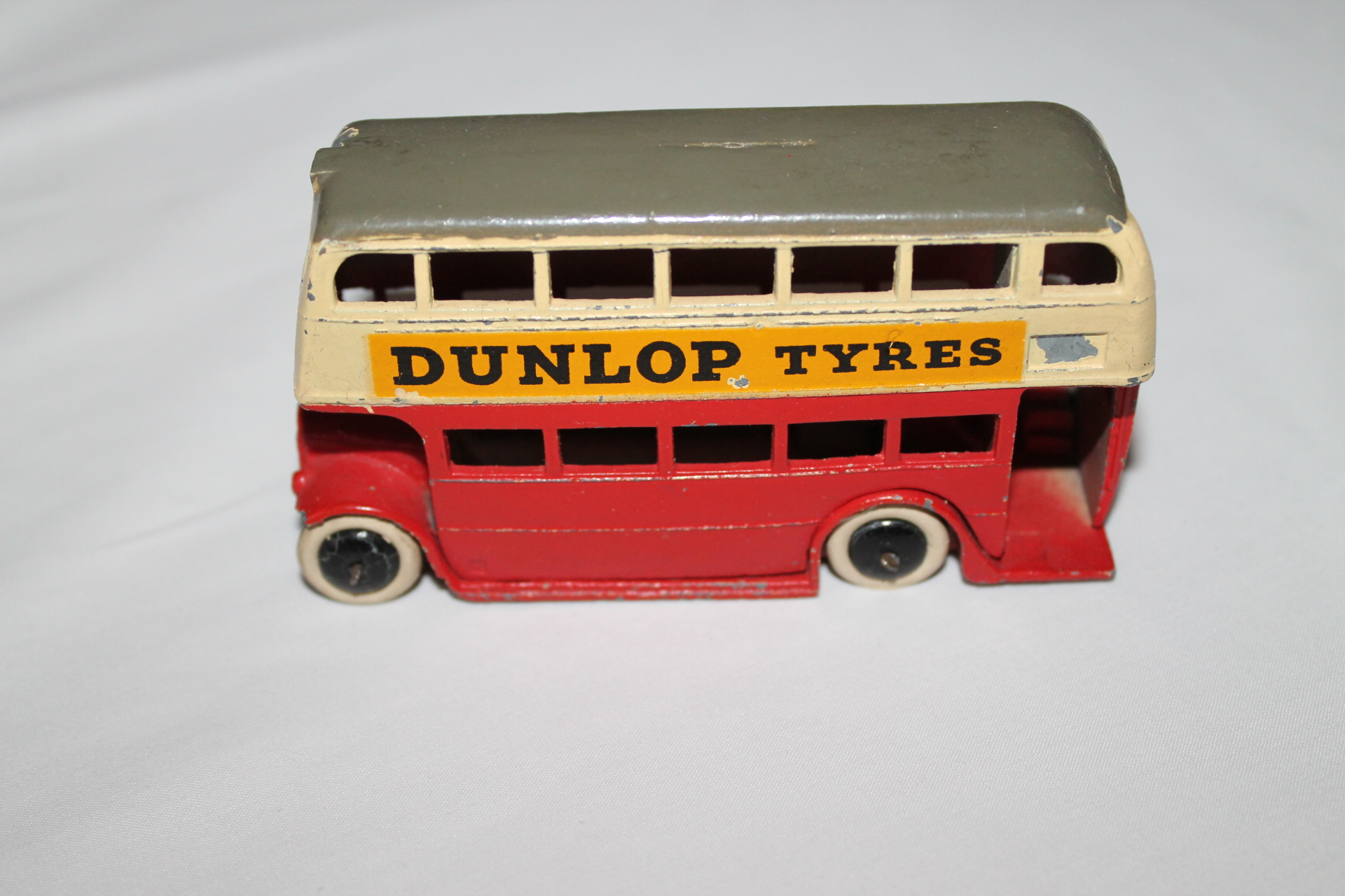 Dinky Toys 29C Pre-War Double Decker Bus. - Diecast