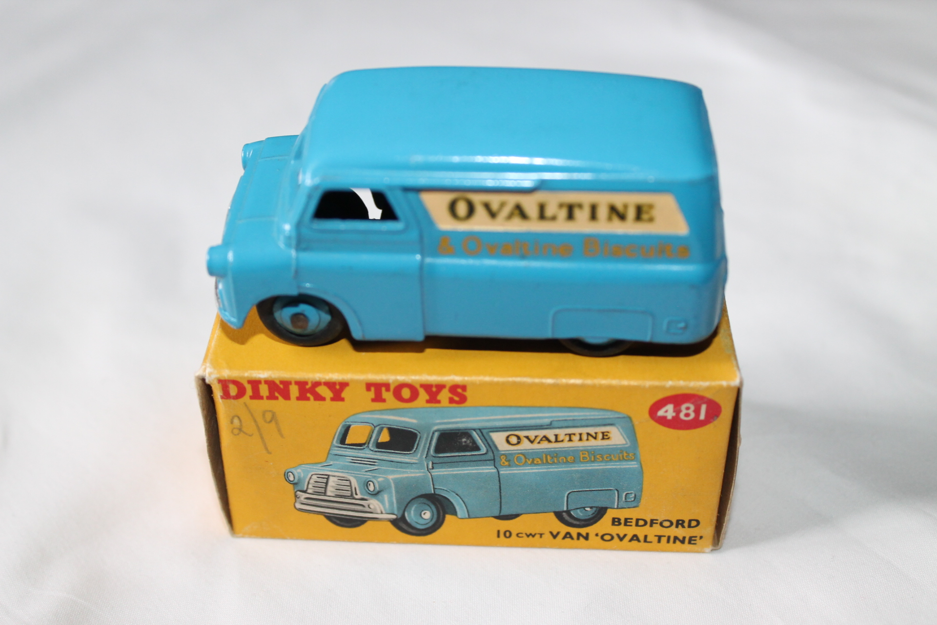 Dinky 481 Bedford Ovaltine Van | Almost Mint | Welsh'
