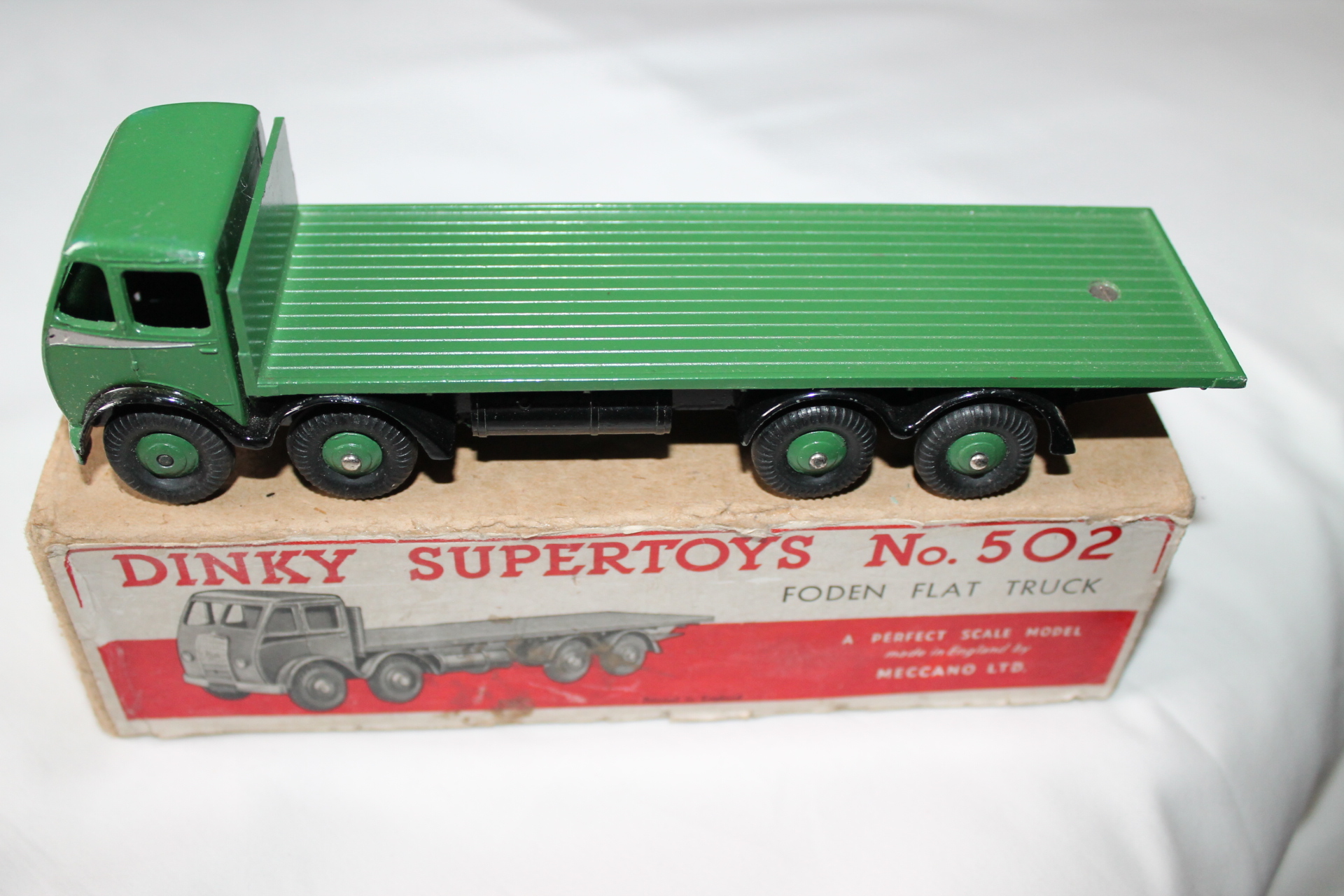 Dinky Toys 502 1st Cab Foden Flat Truck - Diecast