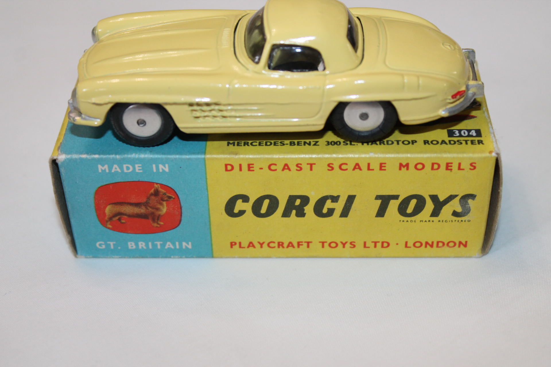Corgi 304 Mercedes-Benz 300SL Hardtop Roadster | Almost Mint