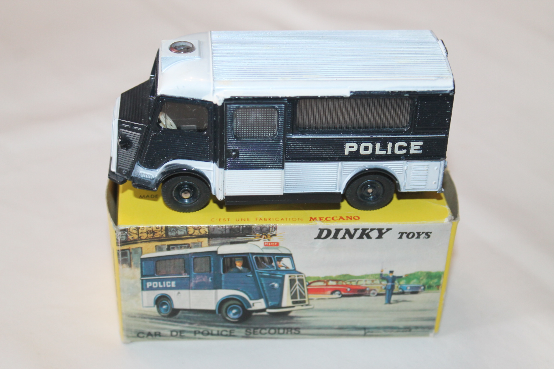 Dinky 566 Citroen Police Van | dark blue and white | Mint