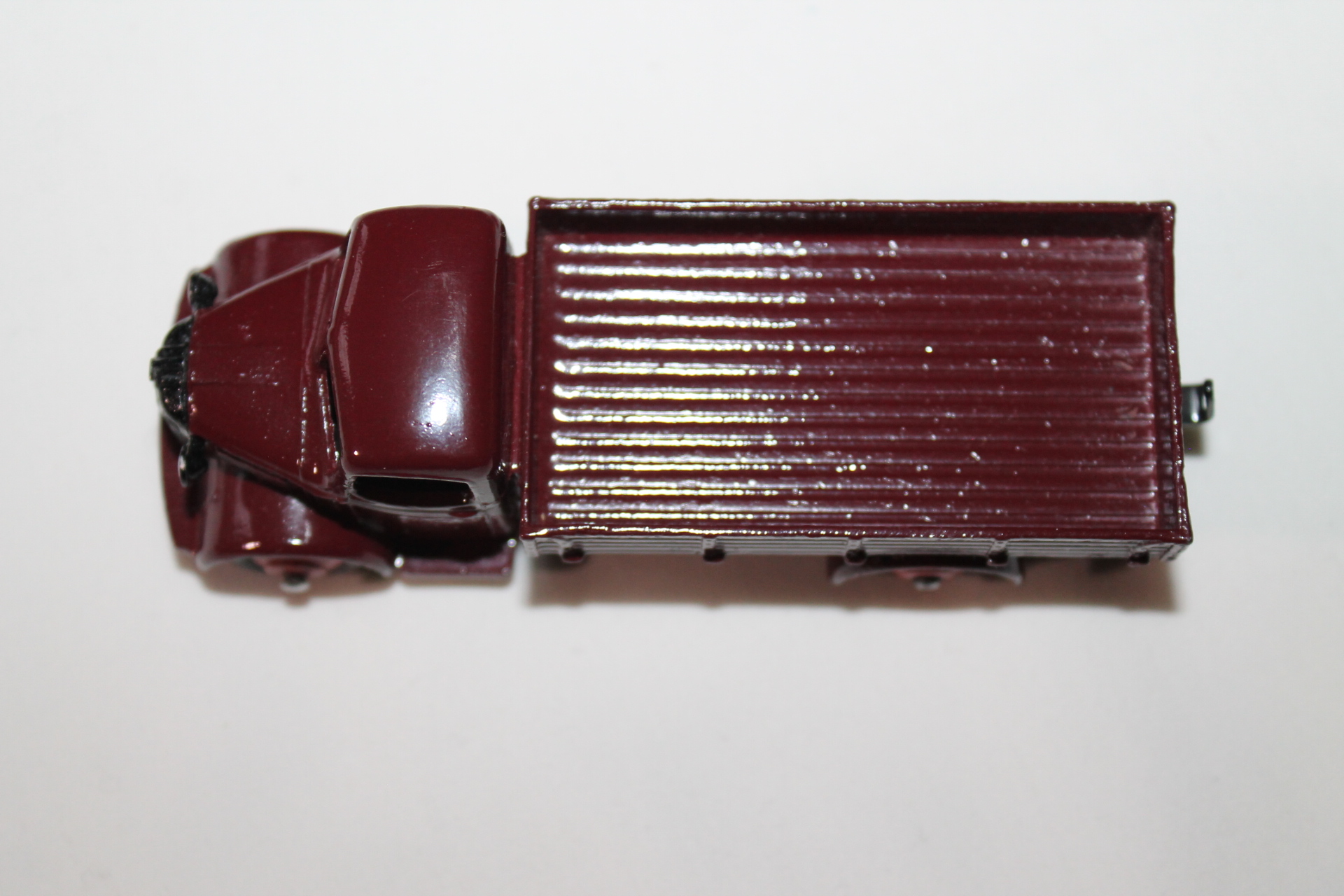 Dinky Toys 412 Austin Wagon - Diecast