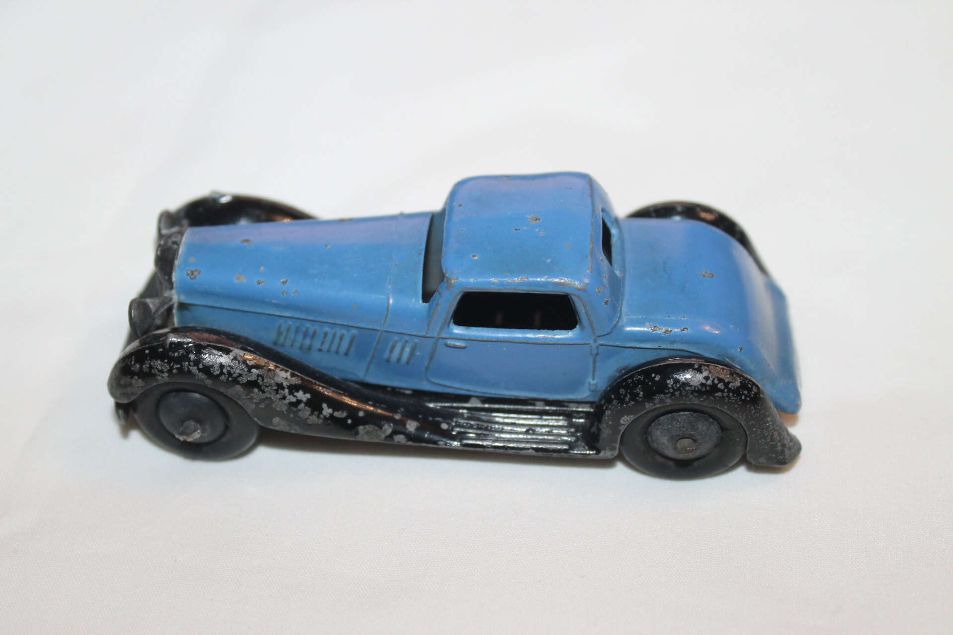 Dinky Toys 036B Bentley - Diecast