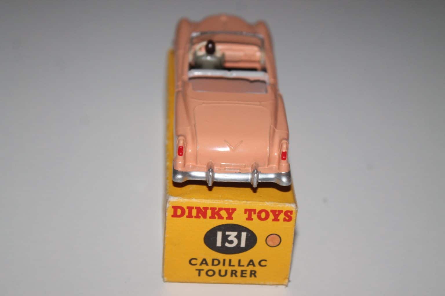 Dinky 131 Cadillac Eldorado | pink | Mint