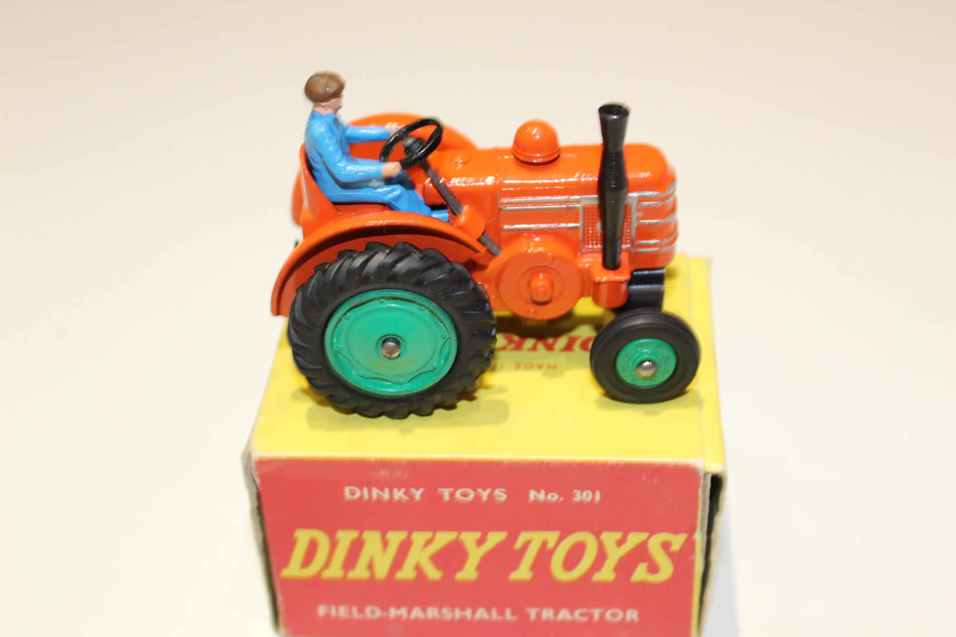 Dinky 301 Field Marshall Tractor | Mint | Late issue